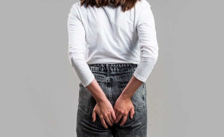 Svrbež anusa: Čest i neugodan simptom! Evo što ga uzrokuje i kako si pomoći