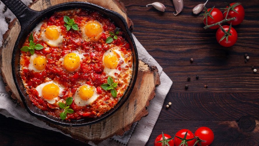 Shakshuka – brzo i lagano jelo s jajima | Kreni zdravo!